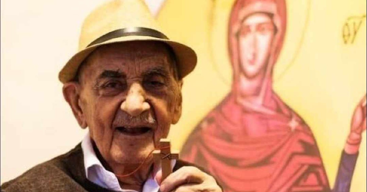 Întrebat ce ne sfătuiește pe noi, cei care venim din urmă, dacă am ...