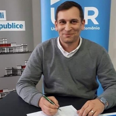 Sebastian Cernic, USR: Românii trebuie să scape de baronii roșii dacă ...