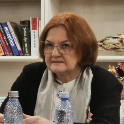 Scandalul de la SNSPA ia amploare. Ce oroare! O fostă studentă eminentă ...