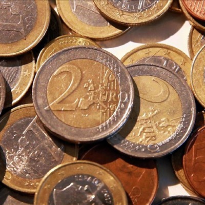 Kosovo se îneacă în euro falși: 90% din monedele euro examinate de ...