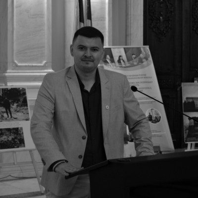 Știri pe Surse, redacția ventuzelor bugetare pesediste. Manipularea ...