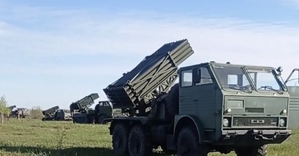 VIDEO. Mai multe lansatoare românești APR-40 au ajuns pe frontul din ...